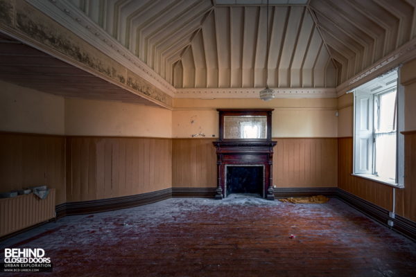 Cahercon House, Kildysart, Ireland » Urbex | Behind Closed Doors Urban ...