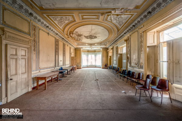 Cahercon House, Kildysart, Ireland » Urbex | Behind Closed Doors Urban ...