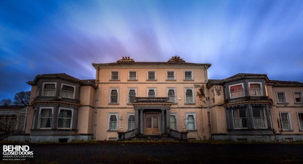 Cahercon House, Kildysart, Ireland » Urbex | Behind Closed Doors Urban ...