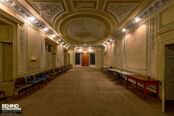 Cahercon House, Kildysart, Ireland » Urbex | Behind Closed Doors Urban ...